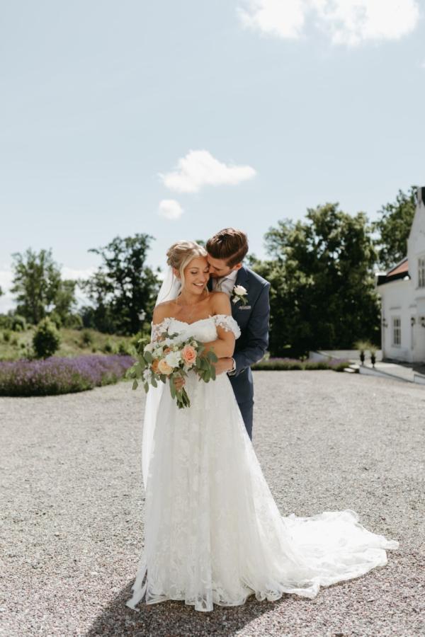 Isabelle + Johan - Madi Lane Bridal